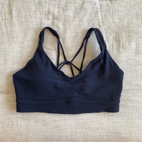 Athleta | Intimates & Sleepwear | Athleta Solace Sports Bra Ac Navy ...
